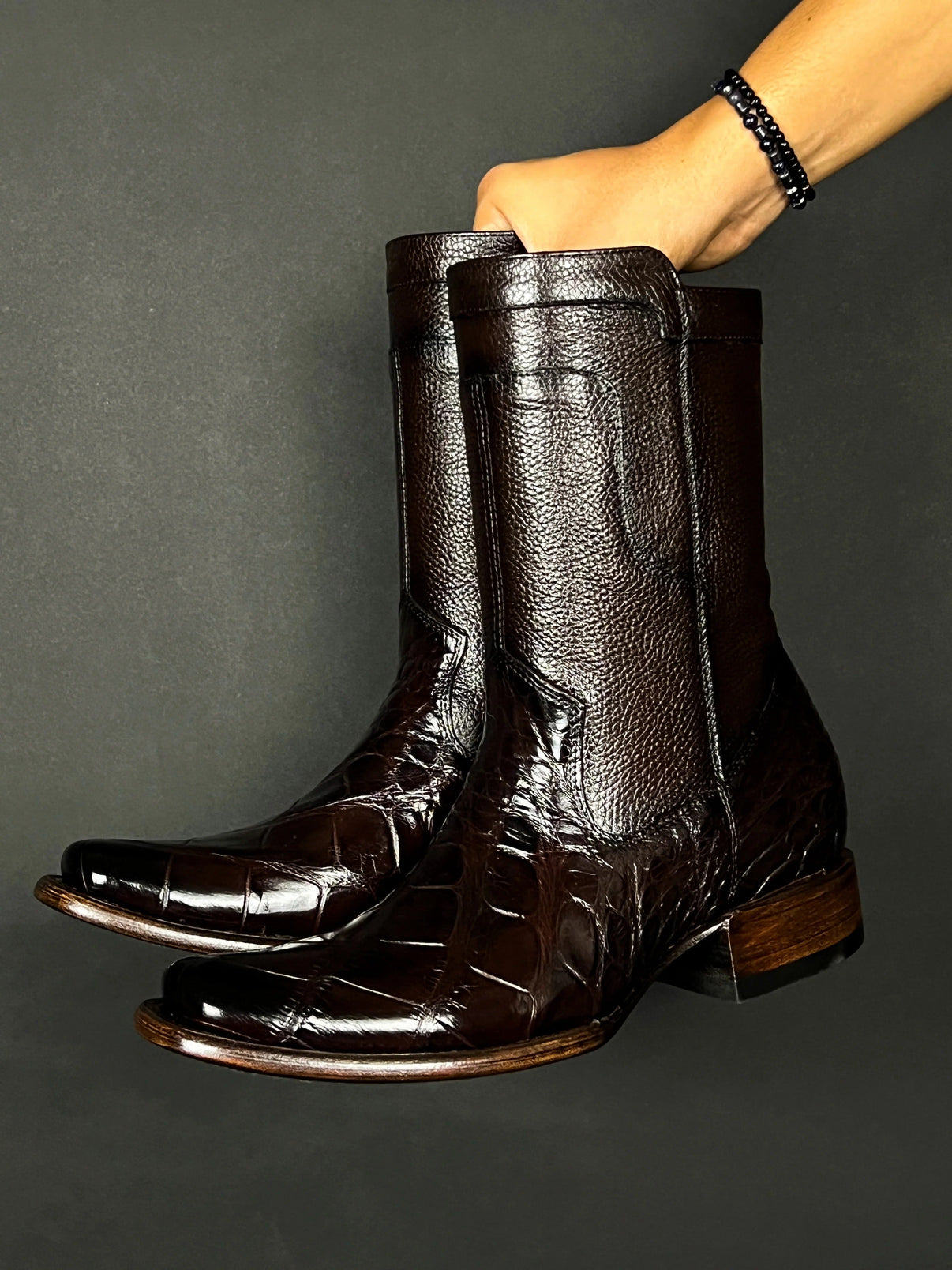 Christian Dark Brown Crocodile Alligator Dubai – carlitan